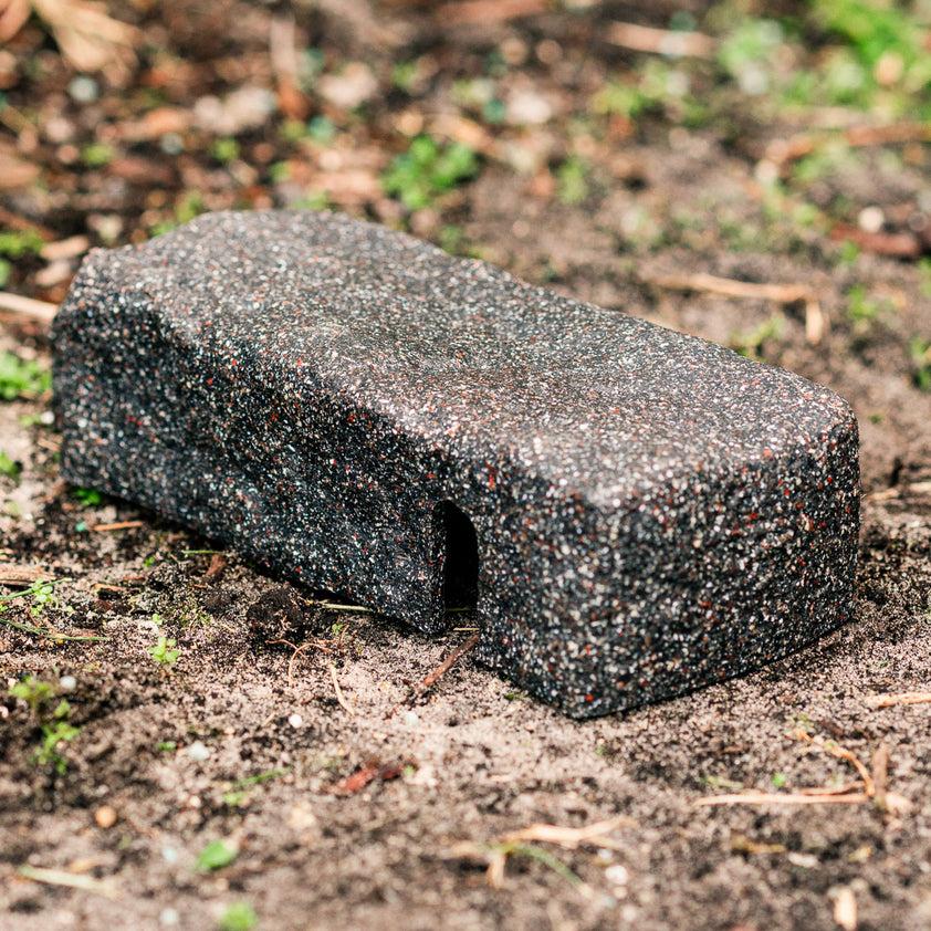 Left Turn Brick - Charcoal - Beuta