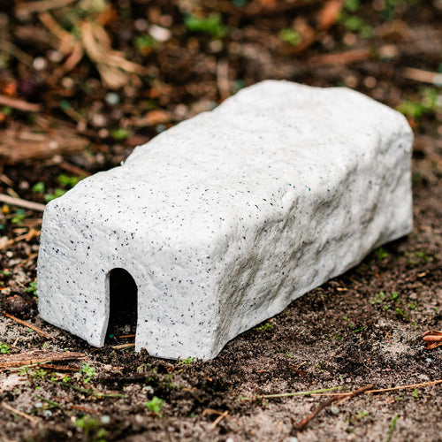 Beuta Blocks: Faux Stone Elegance for Simple Outdoor Landscaping - Beuta